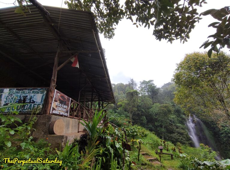 Golden Valley Waterfall: Complete Guide with Hiking Directions